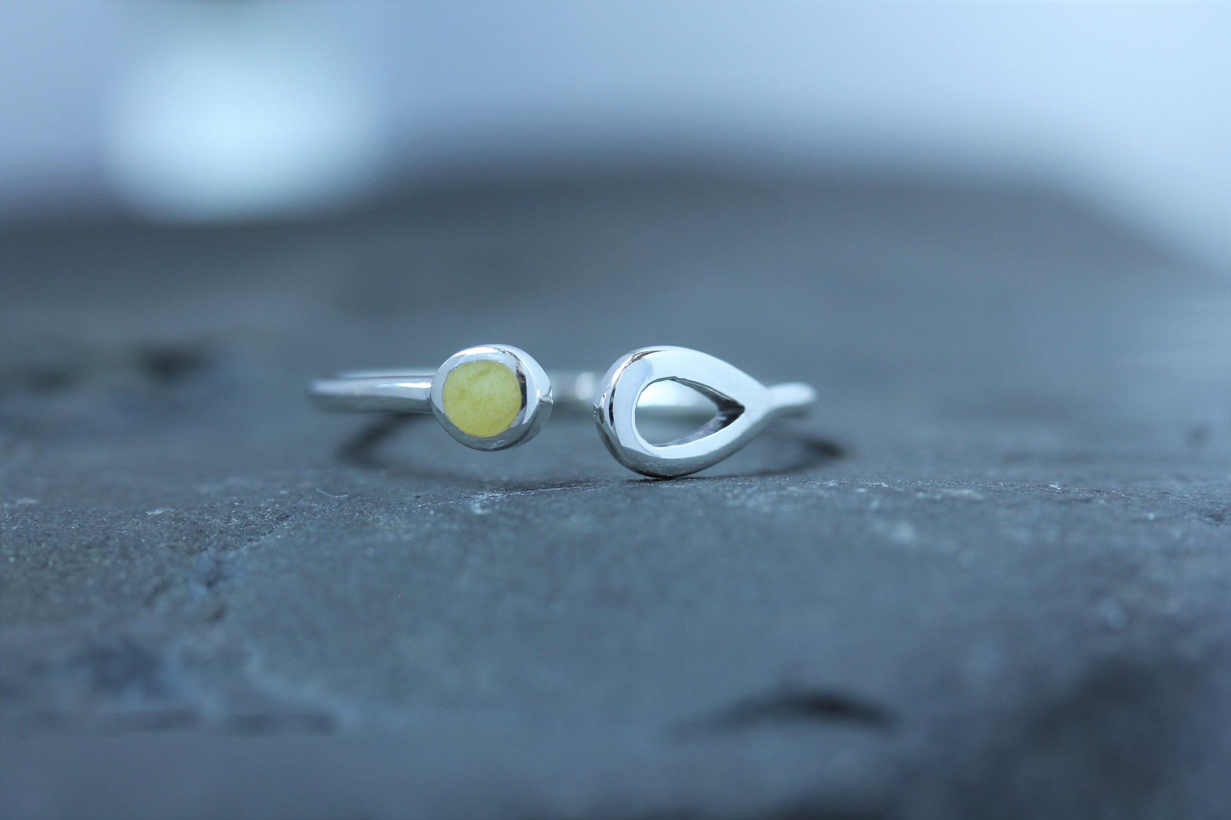 Scottish Marble Ring - Single Loop – Celtic Design Scotland