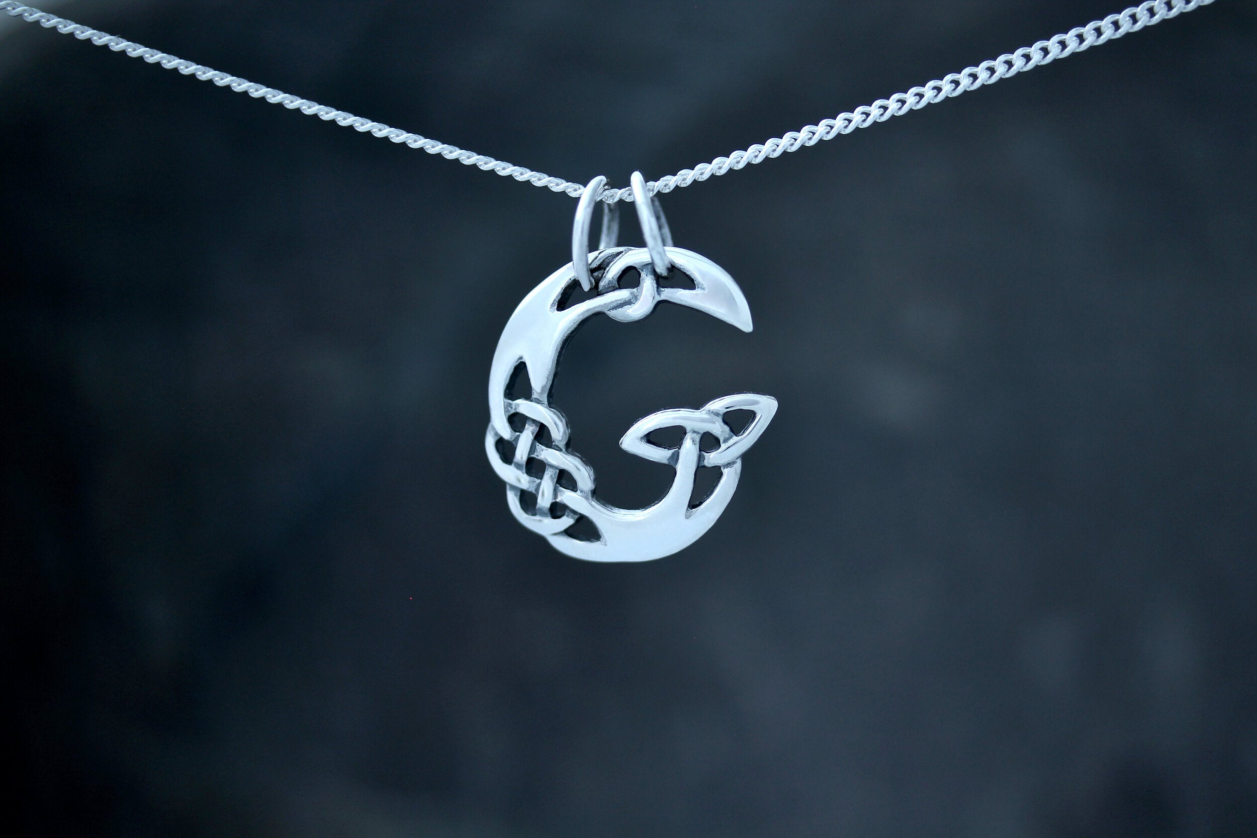 Celtic Letters - 'G' Pendant – Celtic Design Scotland